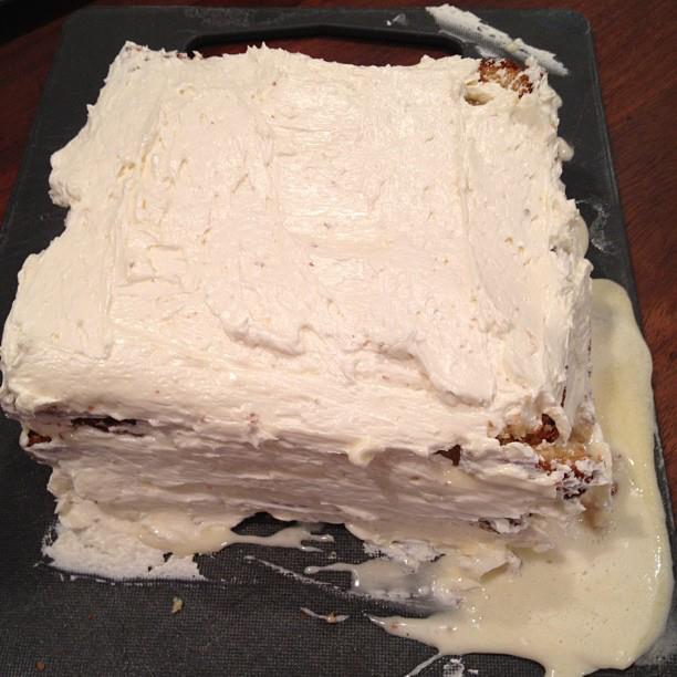 Truly Scrumptious: CAKE DISASTER!!!