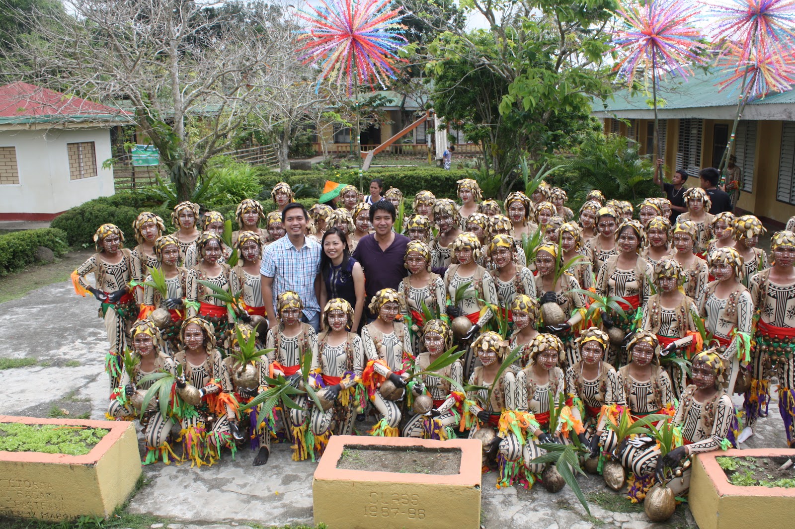 i love BUNSO: Dinilawang Manok Festival ng Unisan