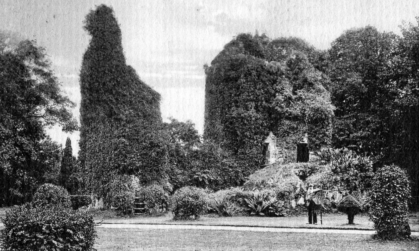 Tour Scotland: Old Photographs Finlarig Castle Killin Scotland