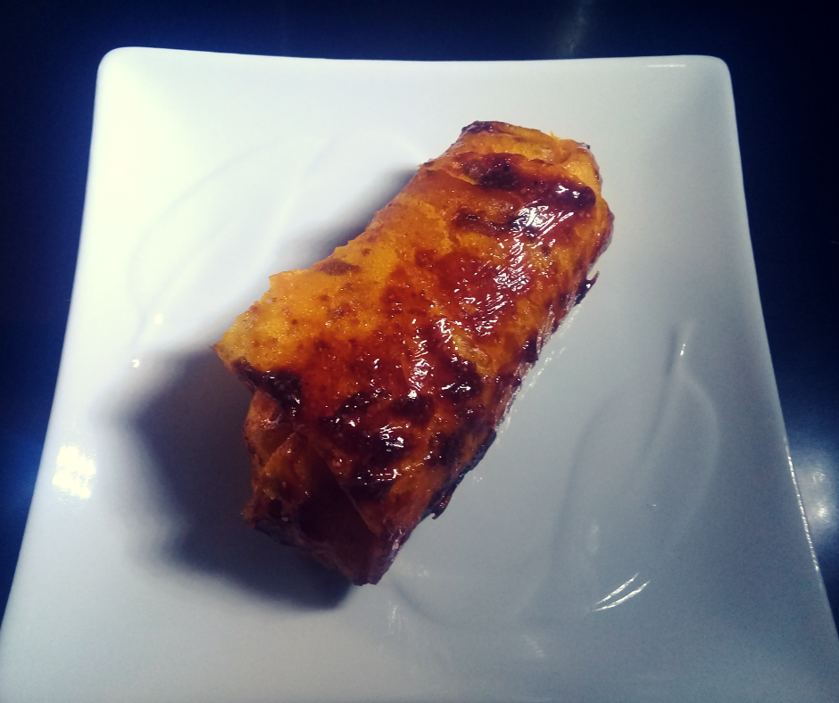 How to make Turon (Saba Bananas wrapped in Lumpia Wrappers)