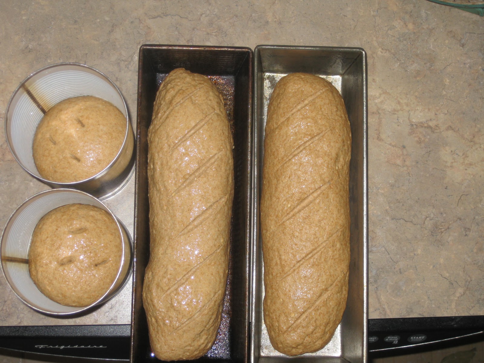 LoveMakingDough: Sandwich Bread in the ROUND...