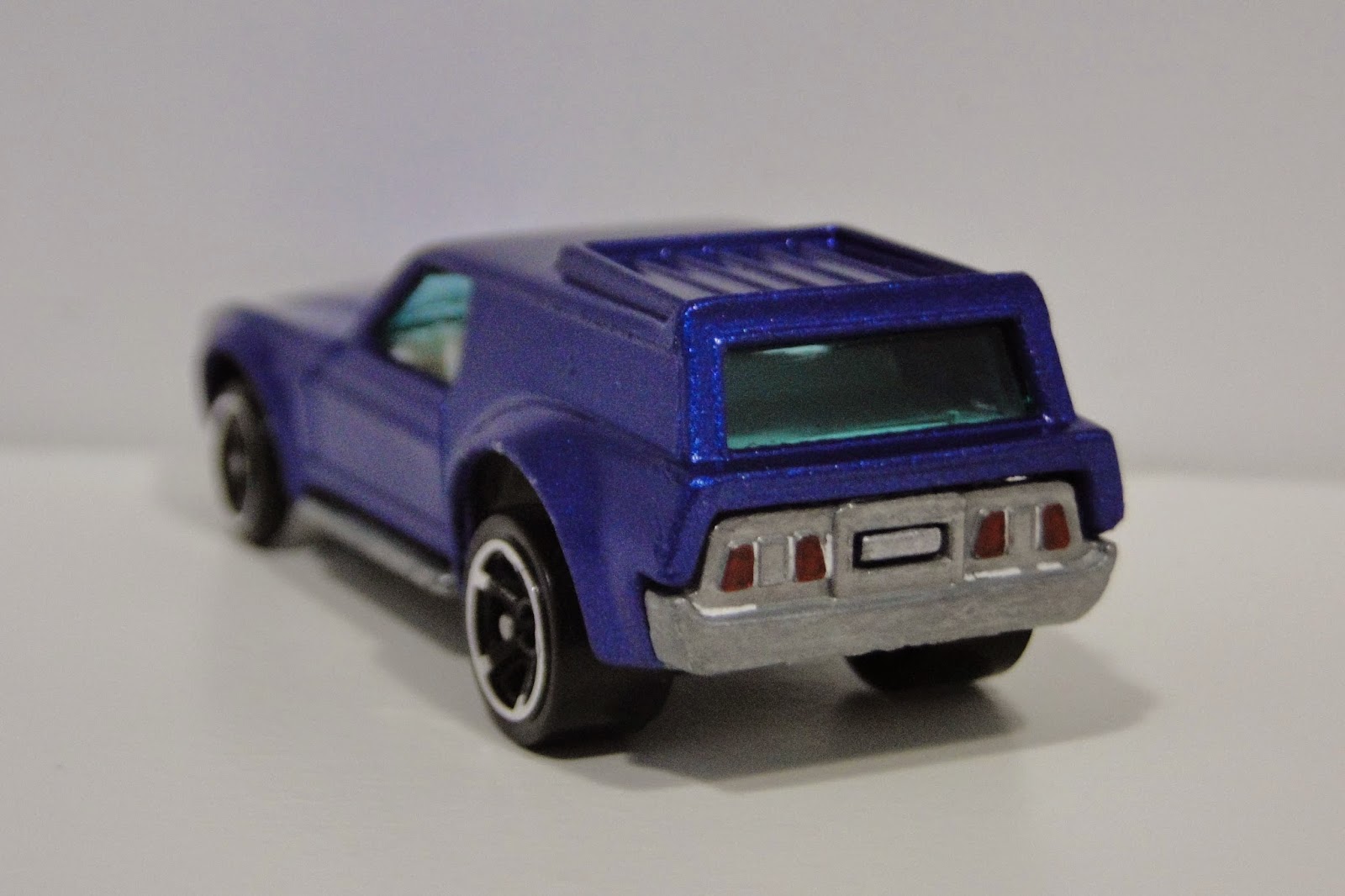3inchDiecastBliss: Custom of the Day - Matchbox No.34 Vantastic (Ford ...