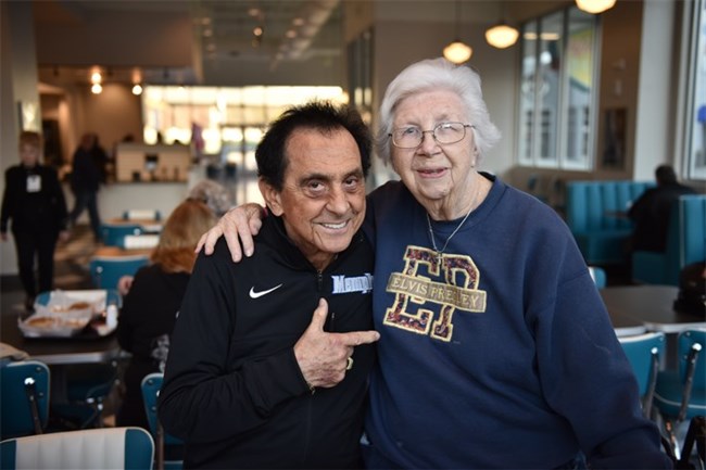 GrazieElvis - Elvis Presley Official Fan Club: MARION COCKE E LE ...