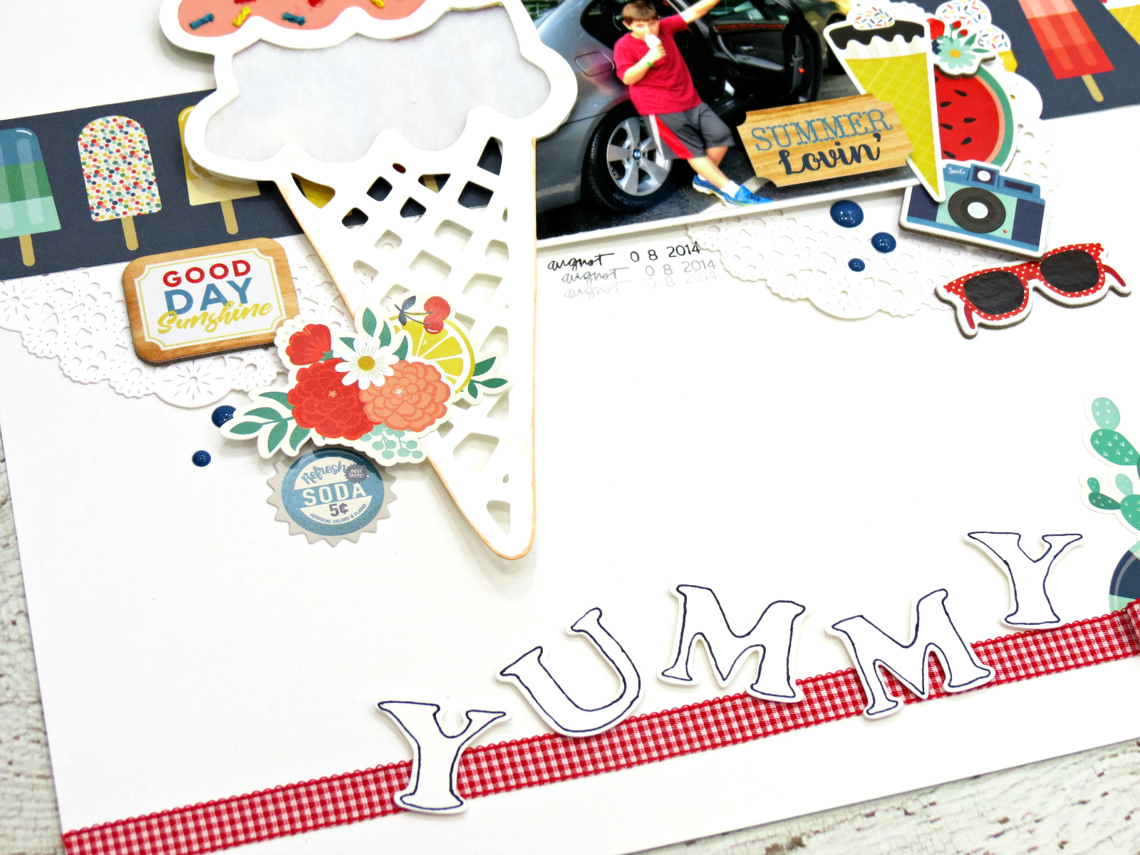 Scrapping With Yvette: My Creative Scrapbook | Cut Files Layouts