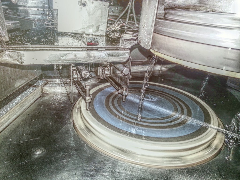 alifarof.com: Training Backgrind Machine Disco DFG 8540