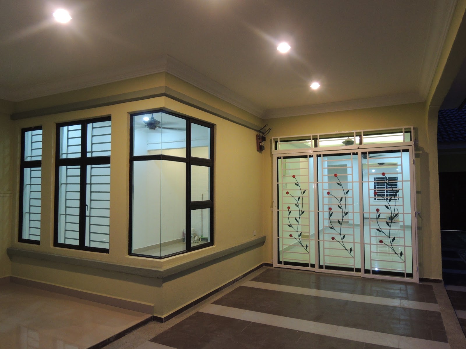 Konsep Penting Tingkap Rumah, Gambar Pintu