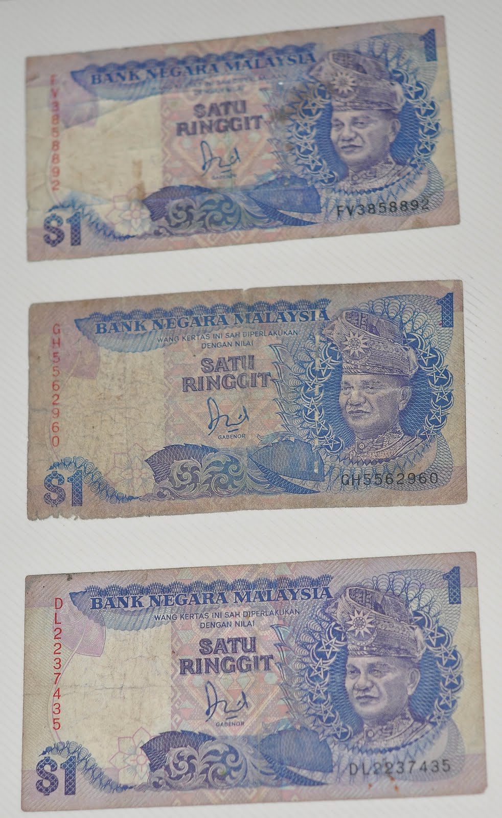 minat_duit: Wang Kertas- satu Ringgit / Bank Notes-one Ringgit