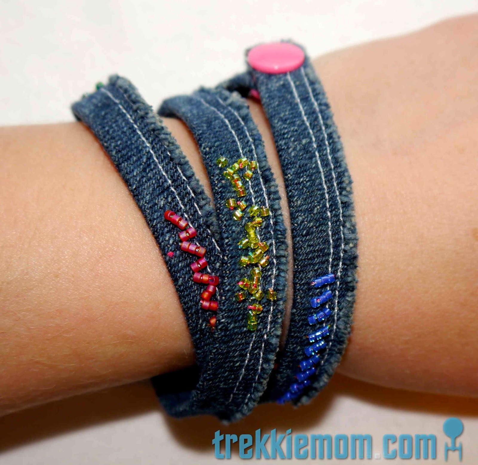 Trekkie Mom: Upcycled Jeans Bracelet