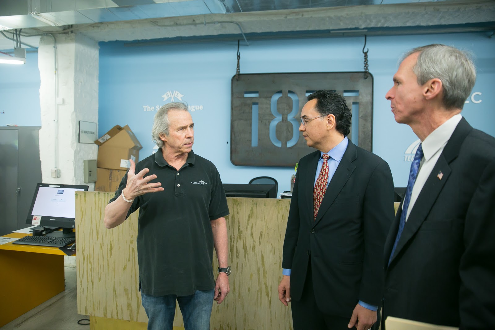 Hindsight : 1871 Welcomes Congressman Dan Lipinski for Visit and Tour ...