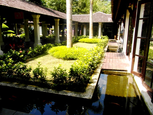 MPV LANDSKAP DAN NURSERI: TAMAN REKREASI HUTAN BANDAR JOHOR BAHRU