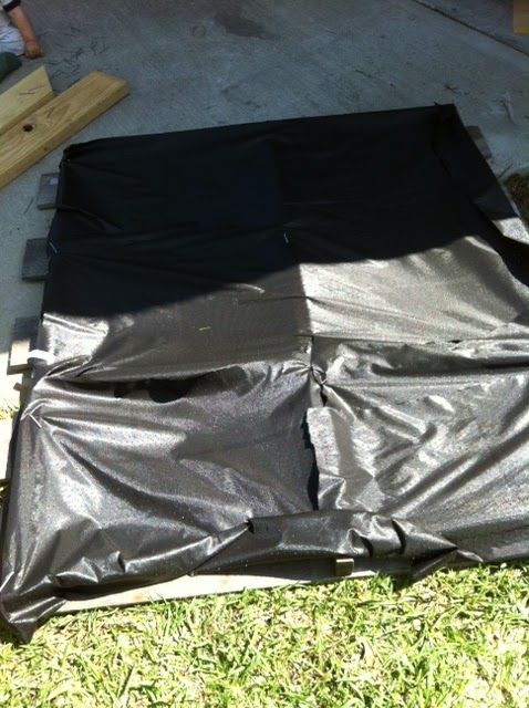 Living Fully and Resourcefully: DIY Wooden Pallet Sandbox