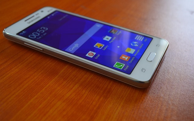 Moto G (2015) VS Galaxy Gran Prime: Diferencias Detalladas | Mi Mundo ...