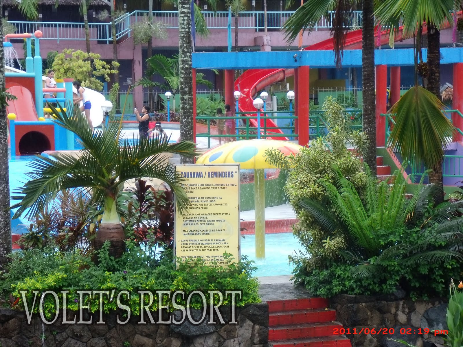 Eddy's Lair: VOLET'S RESORT