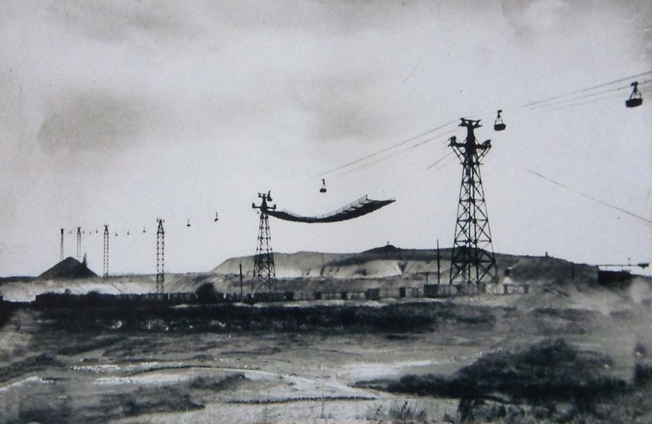 Featherstone's Three Collieries: Ackton Hall