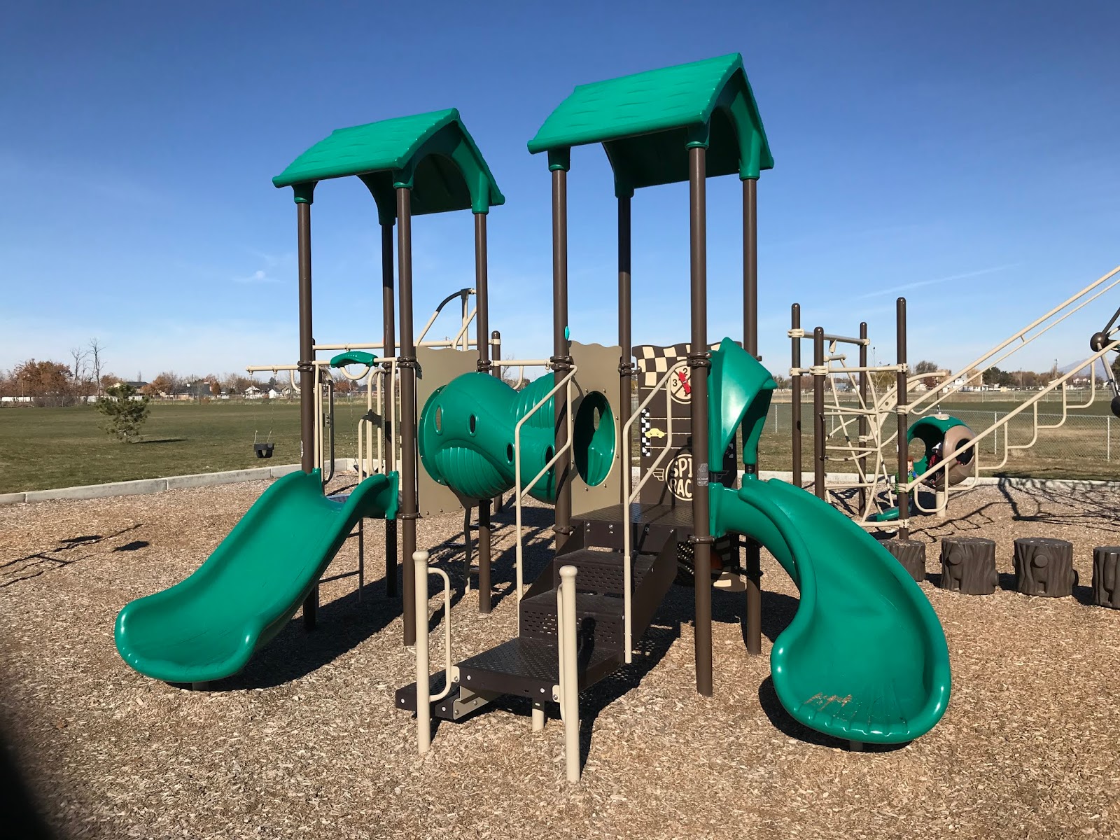 REVIEW OF PIONEER PARK, PLAIN CITY, UT - Weber County Playgrounds