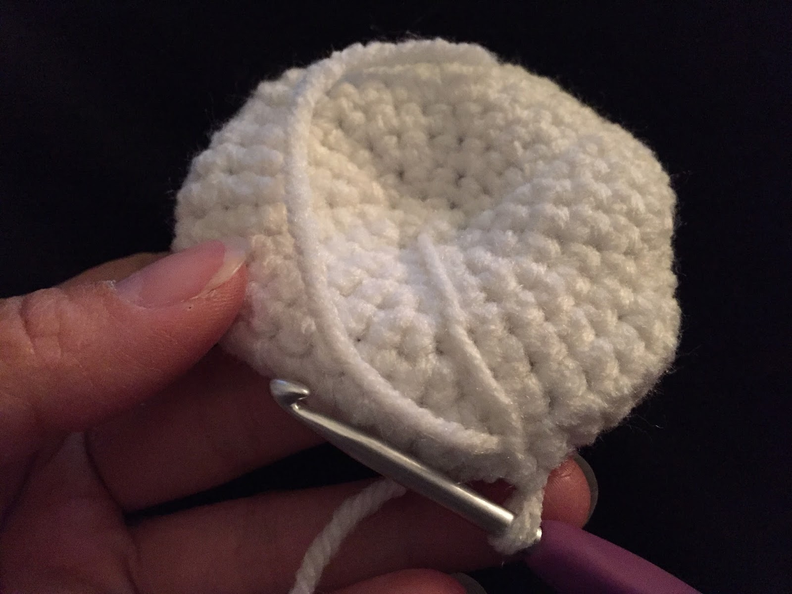 Tired and Flailing: Crochet Tips: When you don't have a stitch marker