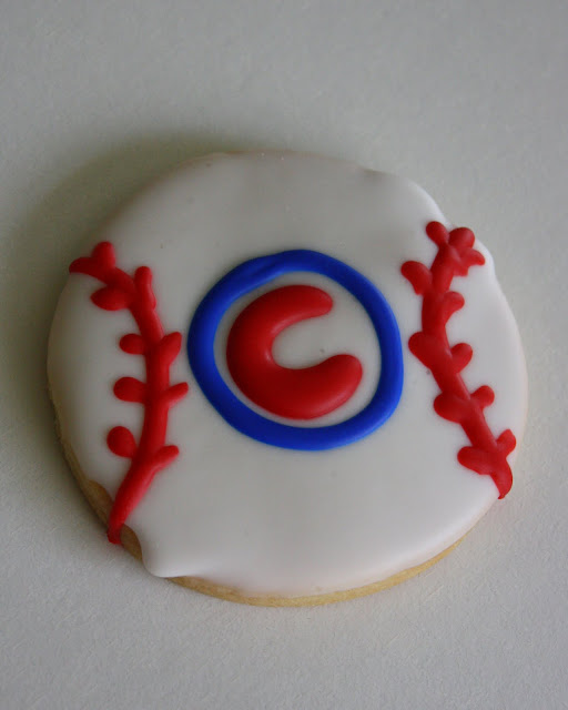 Claudine: Chicago Cubs Baby Shower and Baseball Cookies and Favors