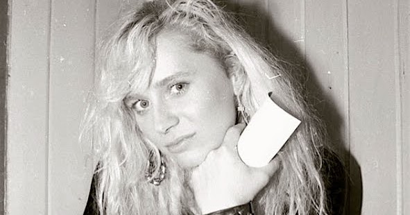 The Pandoras: A fantastic pic of Paula Pierce. Photo by Dianne Carter.