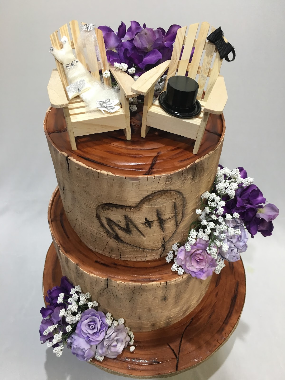 MyMoniCakes: Birch wood tree wedding cake with fondant flowers