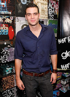 Queer Site: Mark Salling (Puck)