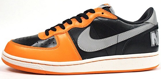 World Fashion Center: Nike Terminator Low Basic