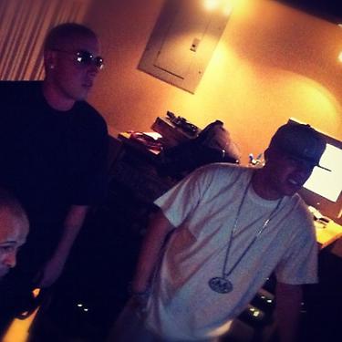 Cosculluelasite: ¿Cosculluela Ft Kendo Kaponi?