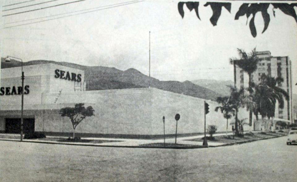 La ciudad de Andrés Caicedo: Sears, La Multinacional