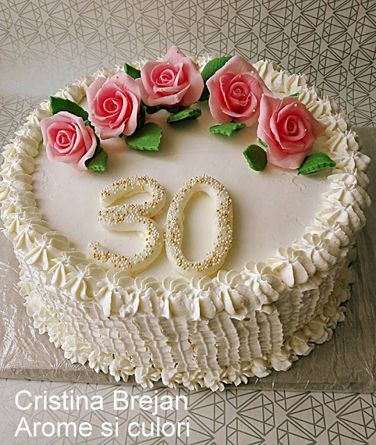 Arome si culori : Tort diplomat cu trandafiri roz