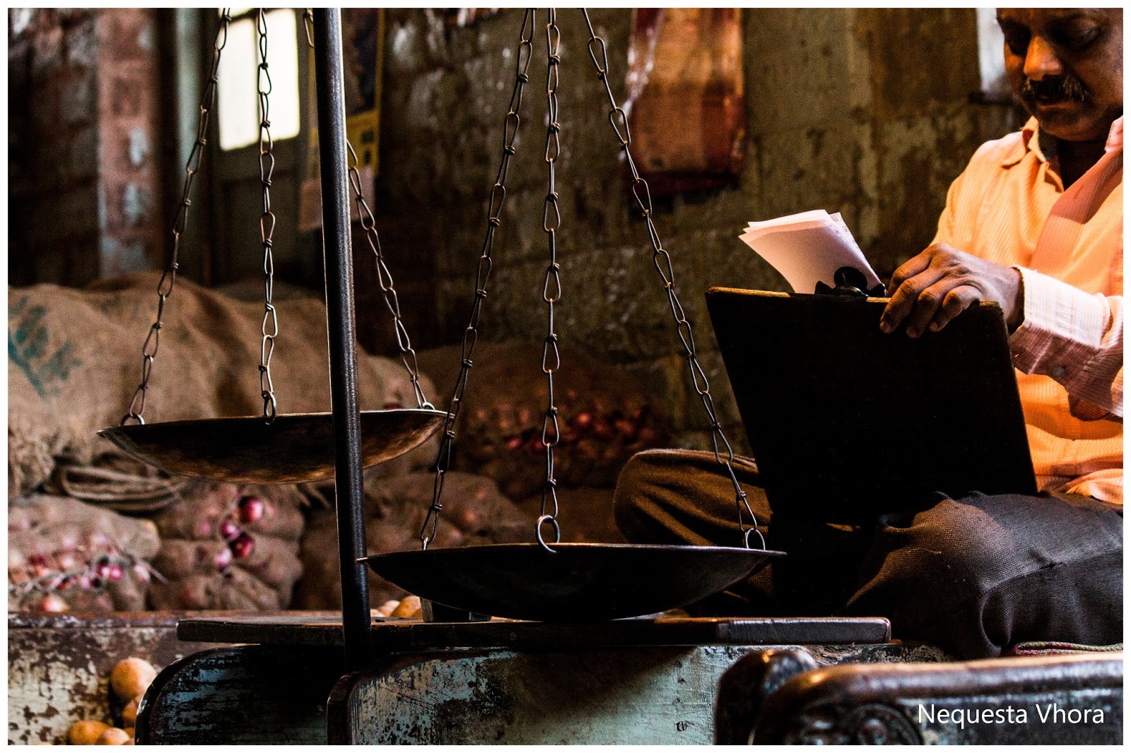 Wondering Wanderer: A little bit of the Punyanagari in Pune.