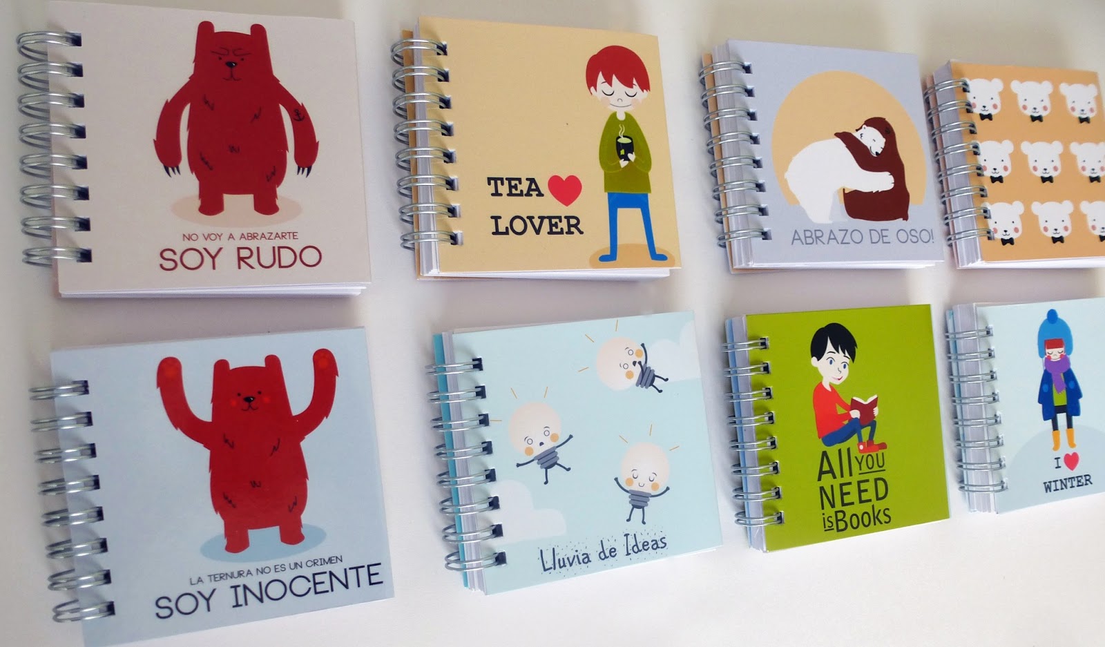 Adorable Complejo: Mini Libretas + Sticker de regalo
