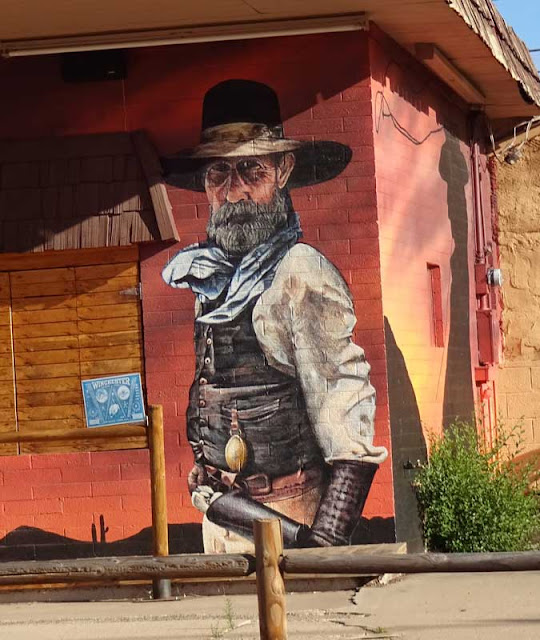 More Golden Years: Got on the road , we are now in Williams, AZ again.