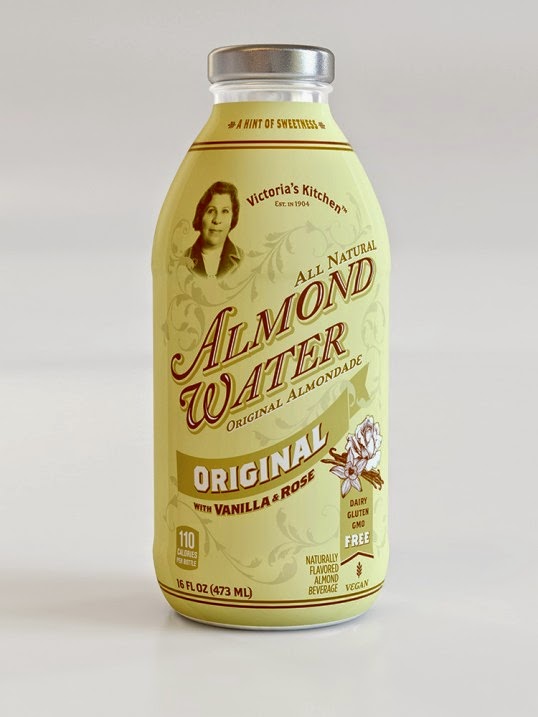 KitschMacu: Almond Water