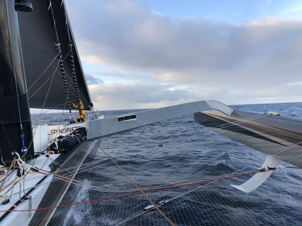 Spindrift Racing demain à l'équateur, retour sur les 4 premiers jours ...