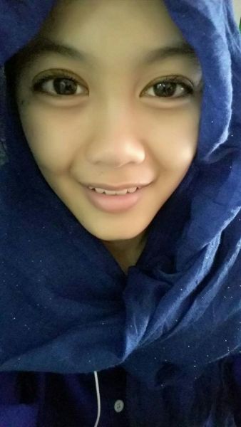 Kecil Kecil Cabe Rawit .. Calon Penjaja Kenikmatan | Skandal Foto Bokep ABG | Situs Film Porno ...