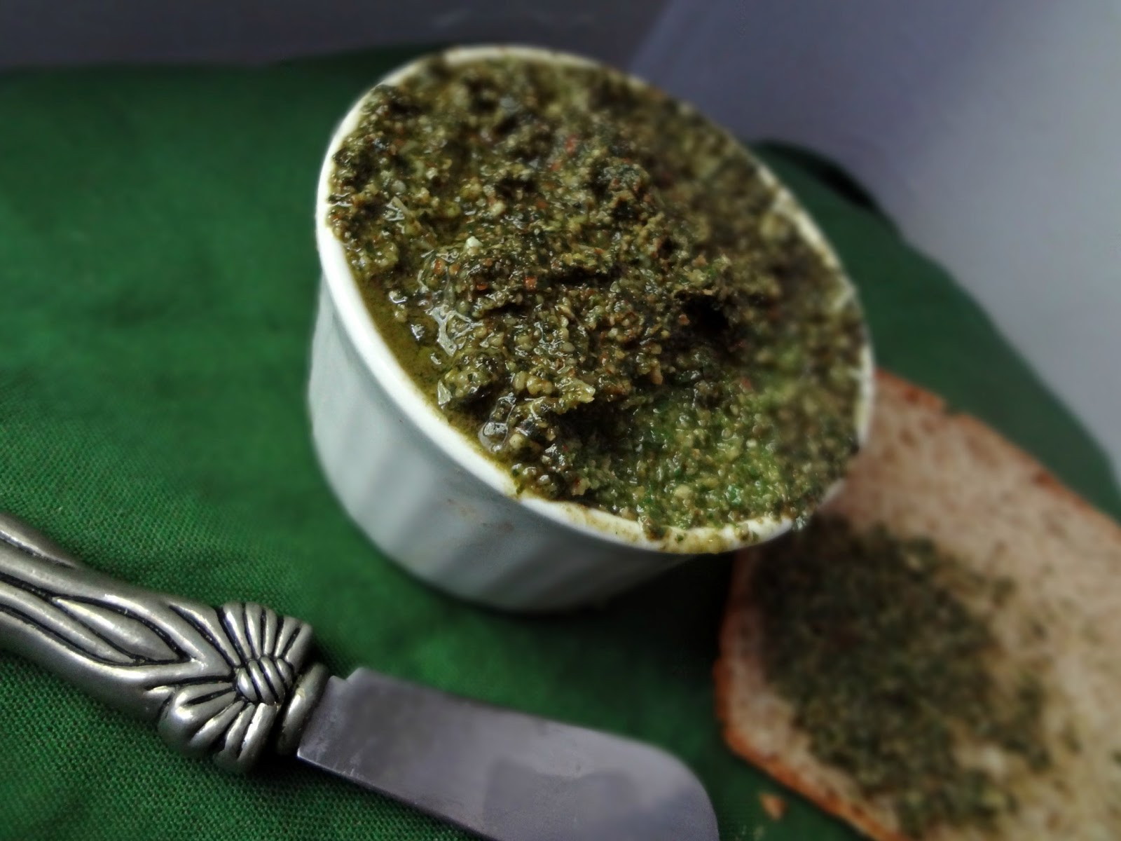 The Cooking Actress: Basil Pesto