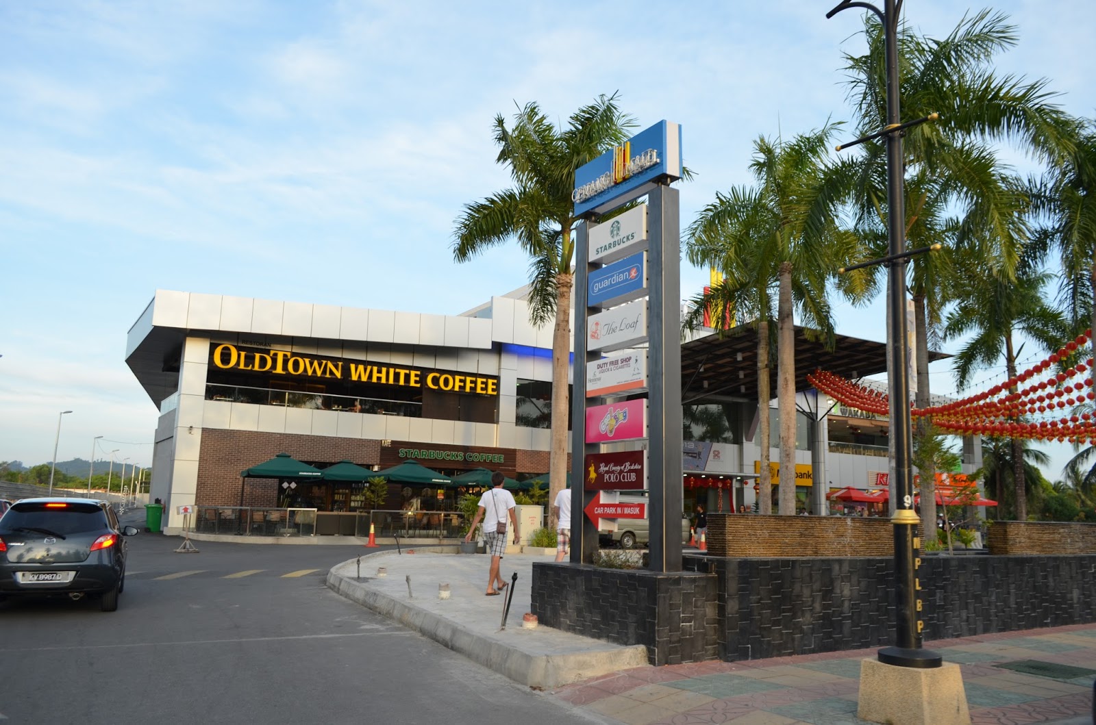 Our Journey : Kedah Langkawi Island - Pantai Cenang Cenang Mall