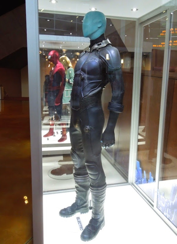 Hollywood Movie Costumes and Props: Jamie Foxx's Electro movie costume ...
