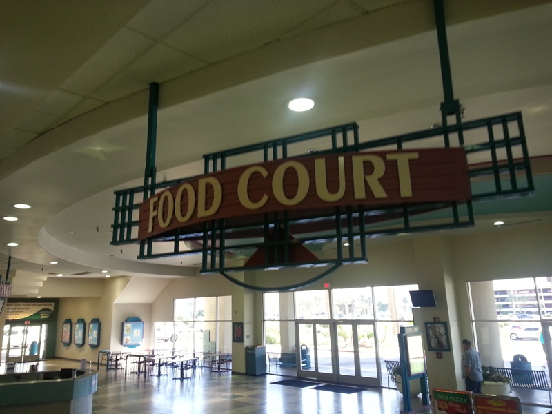 Laughlin Buzz: New at the Laughlin Outlet Mall