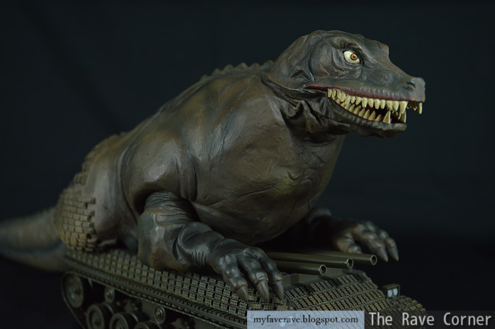 The Rave Corner: X-Plus Large Monsters Series Dinosaur Tank Shounen Ric ...