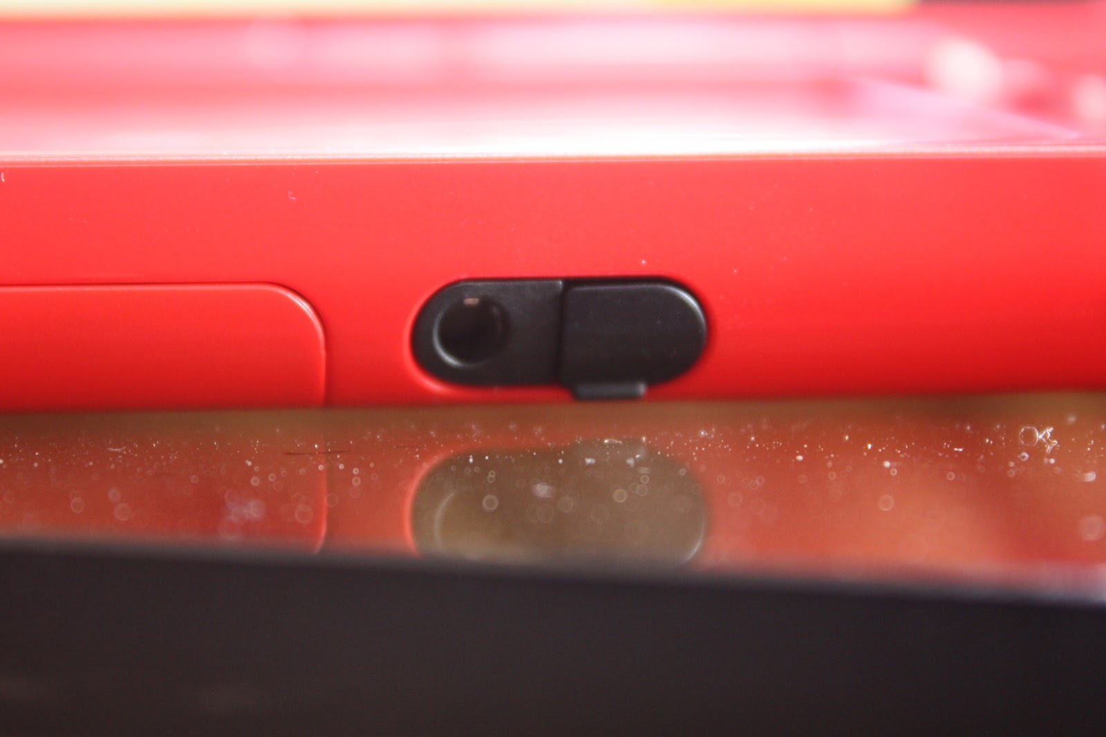 Half-Circle-Forward: New Nintendo 2DS XL Pokeball Edition (Non-geek) Review