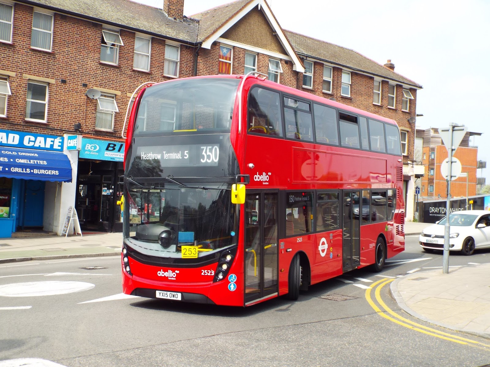 Londontransport3: Abellio London Route 350: Receives new buses.