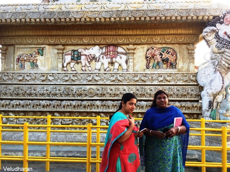 VELUDHARAN TEMPLES VISIT : Sri Angala Eswari and Sri Muneeswarar Temple ...