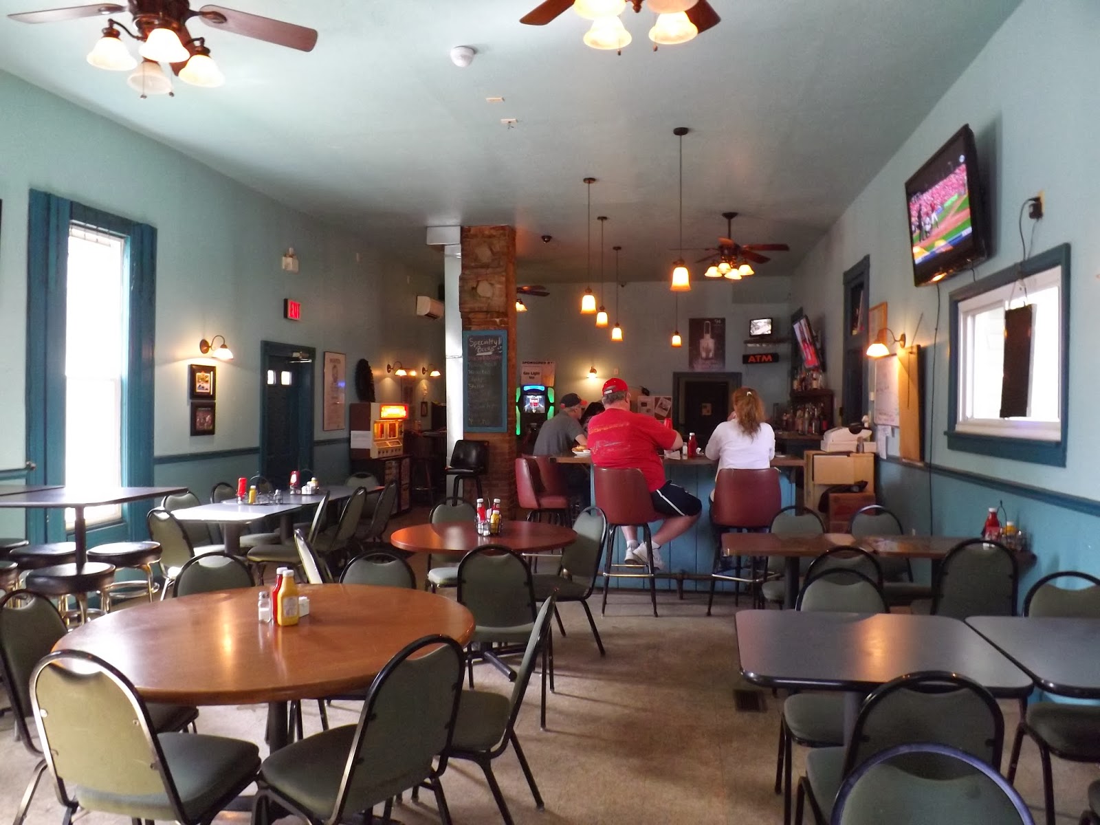 Joy's JOY of Wine: Hoosier Haunted Spirits at the Gas Light Inn