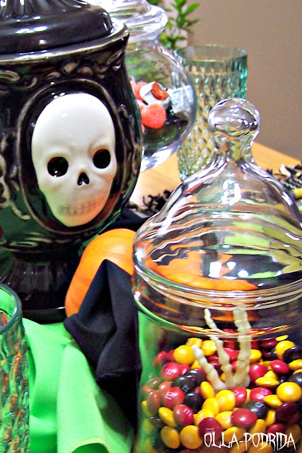 Olla-Podrida: Trick-or-Treater's Delight Tablescape