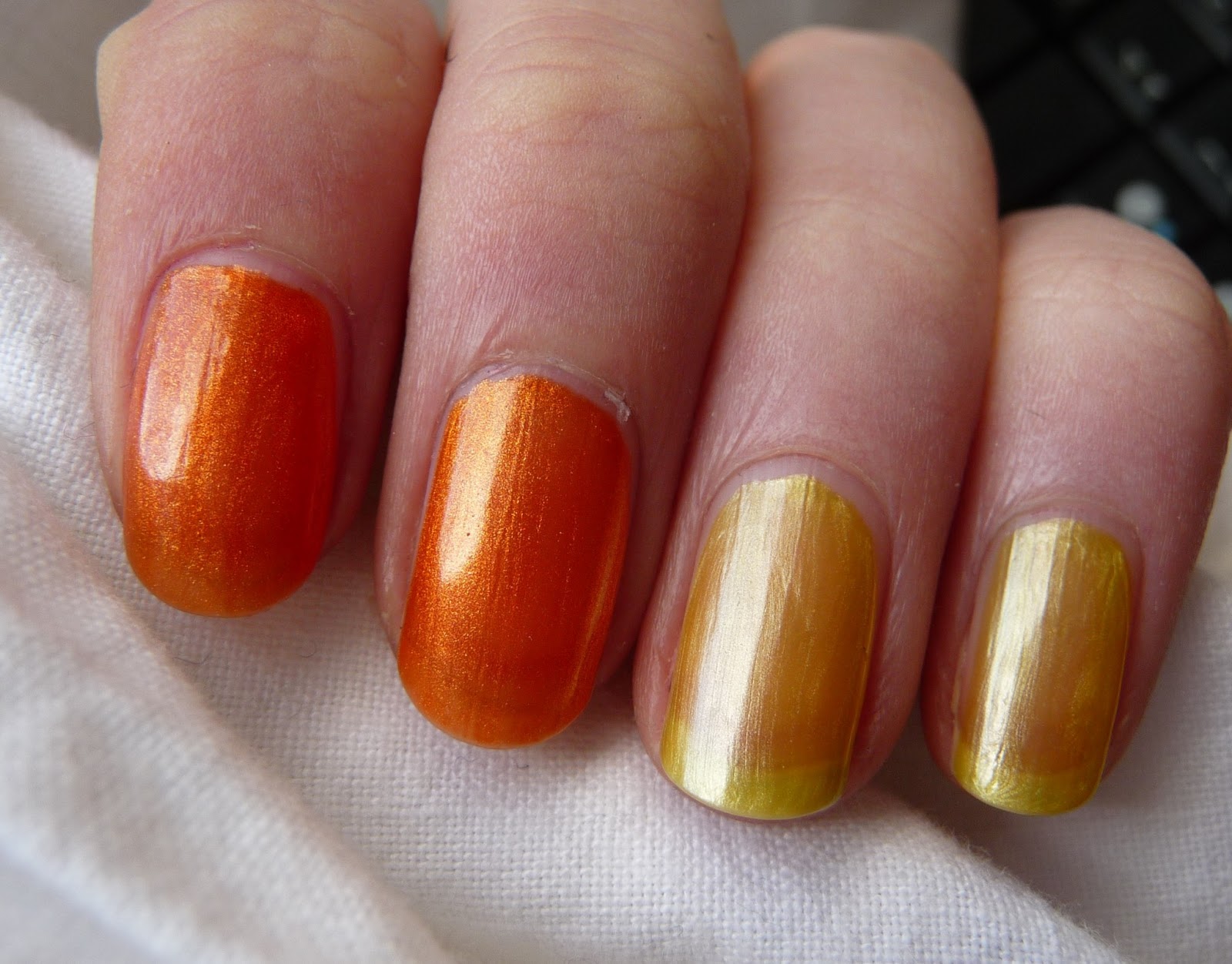 P.S.LiveLifeLovely: Swatches: MAX Neon Nagellak