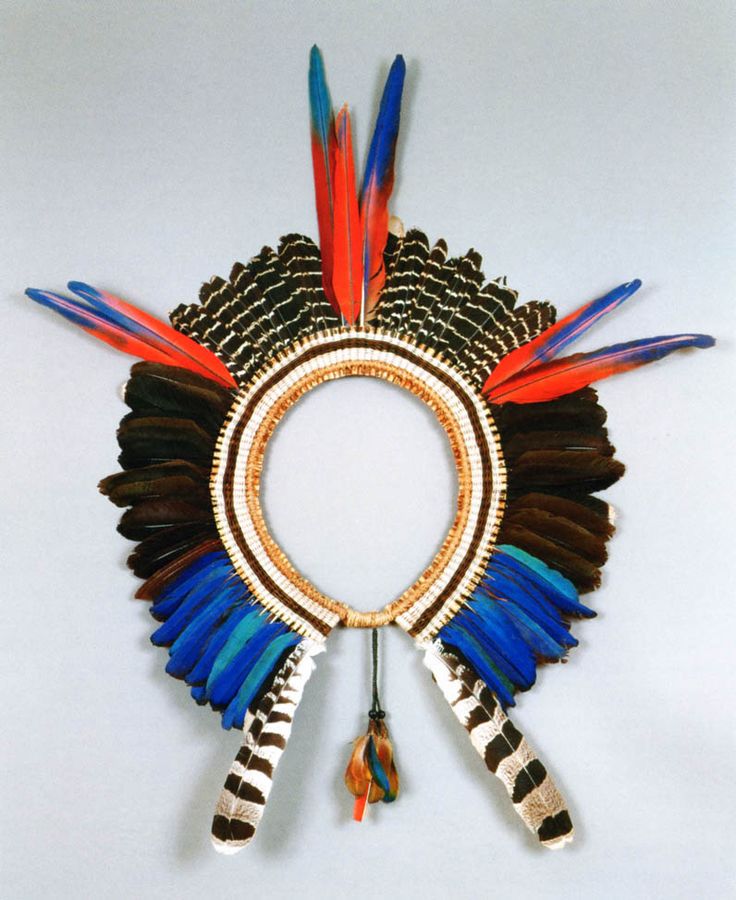 Crônicas Indigenistas: COISANAWA: Cuidado. Nem todos que usam cocar por ...