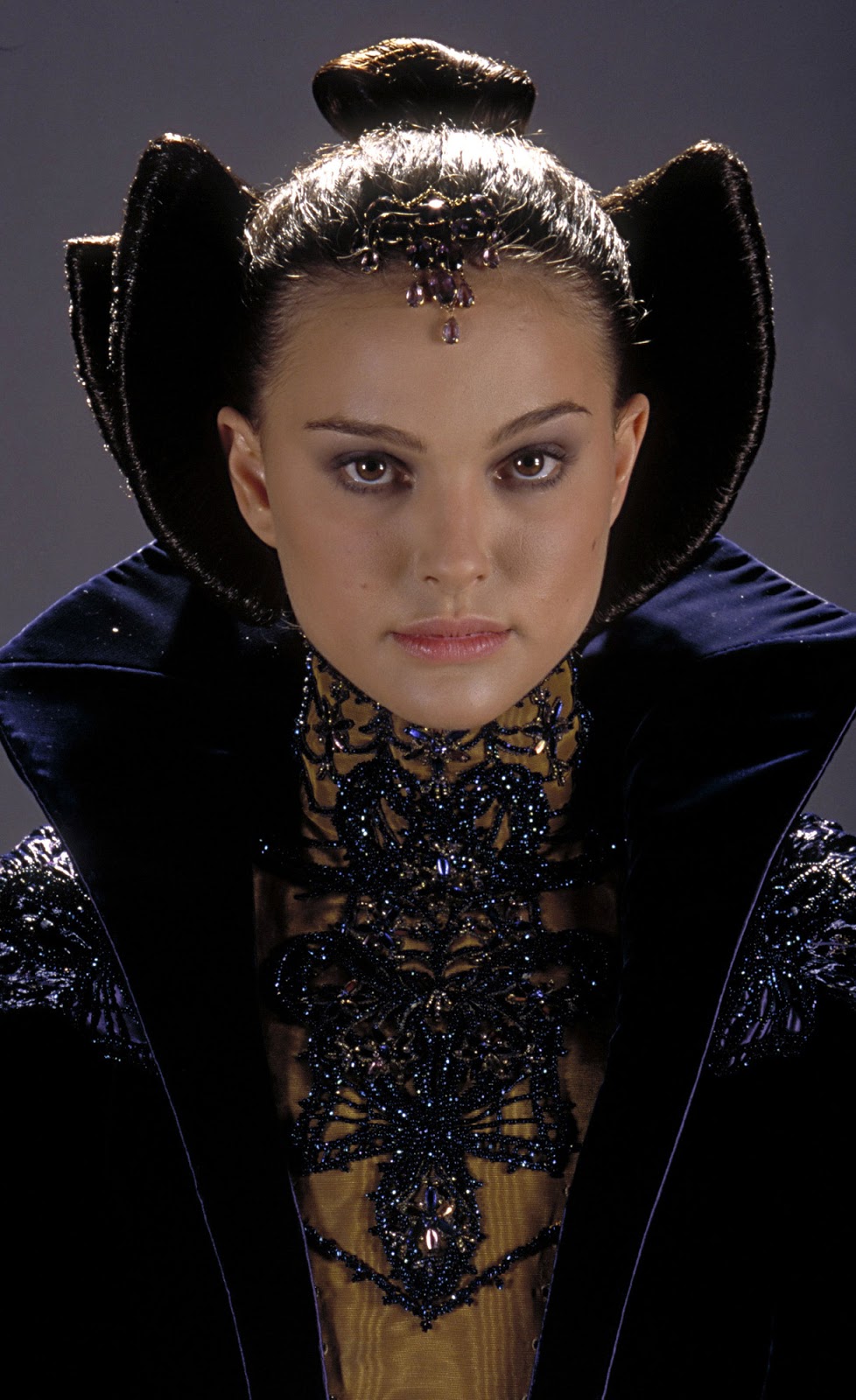 Introducción Universo Star Wars: ¿Sabías que los orígenes de la Reina ...
