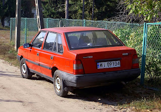 Curiosités automobiles et voitures de collection: La FSO Polonez, la ...