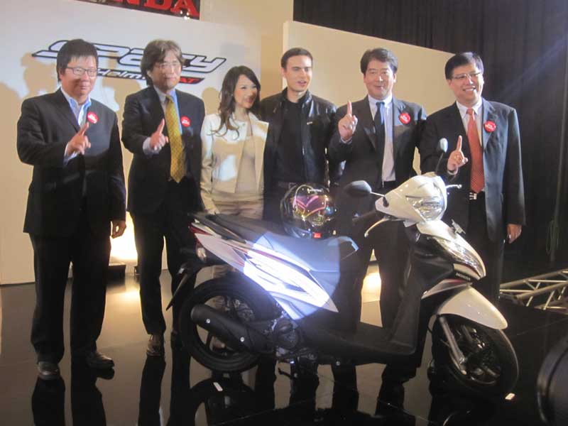 Motorcycle Honda spacy matic 2011 | honda motorcycles trend mode motorbike