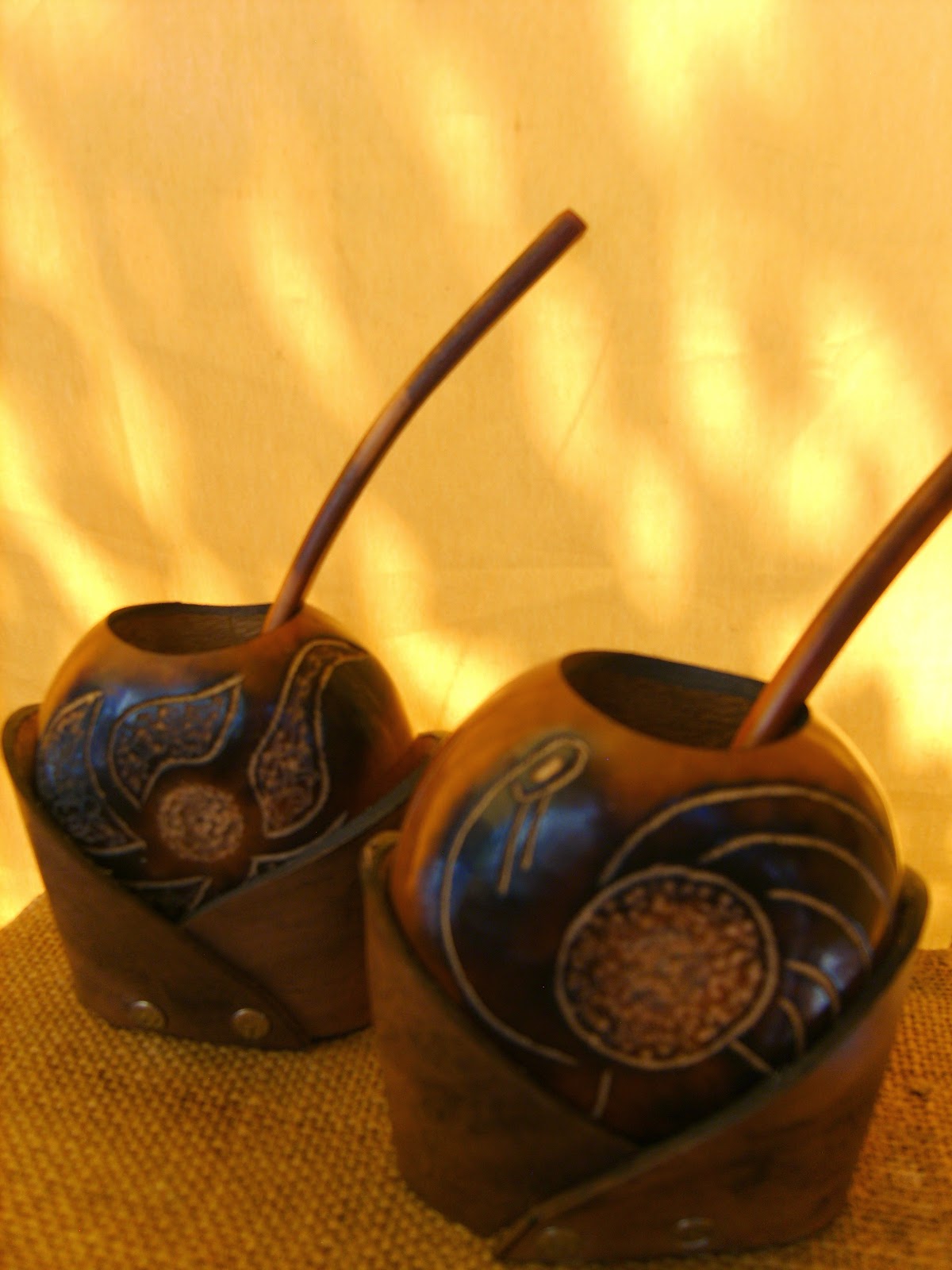 ANDAIRES. matesartesanales: "Mate Galleta"